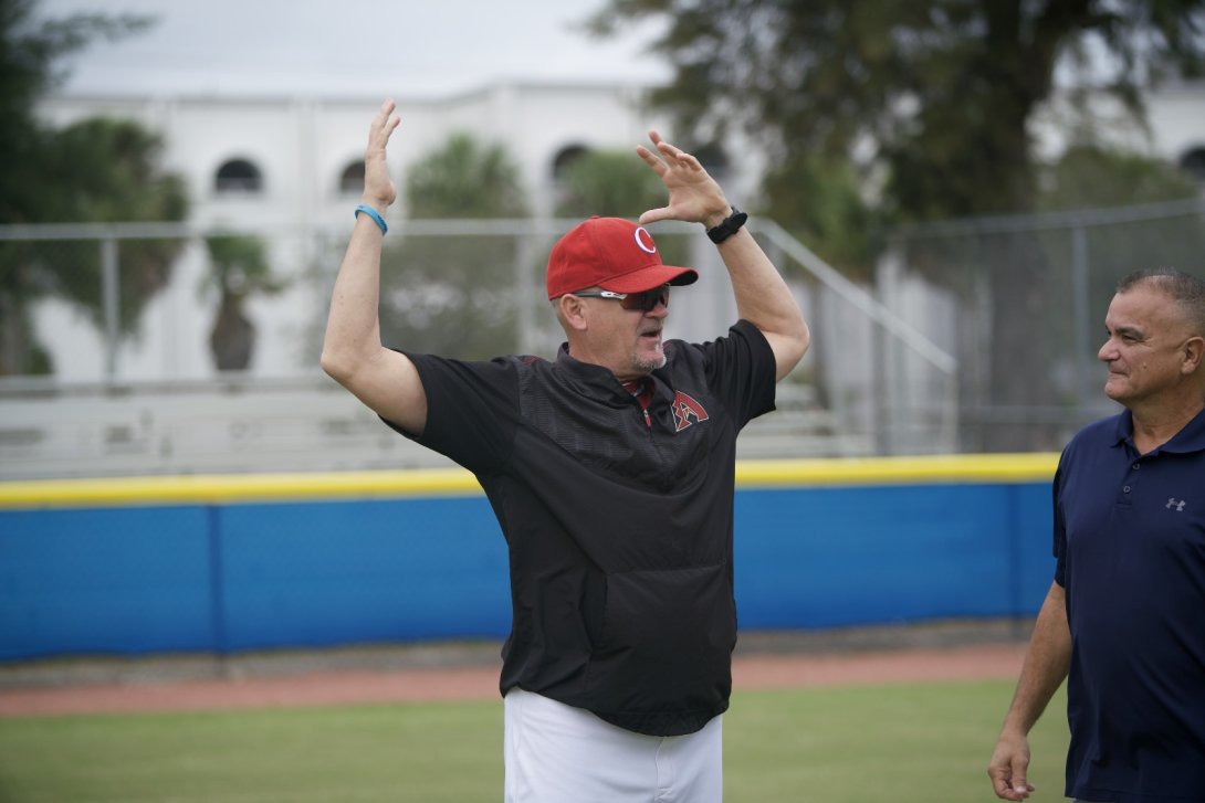 Un equipo de béisbol y dos sueños cumplidos por un pelotero cubano