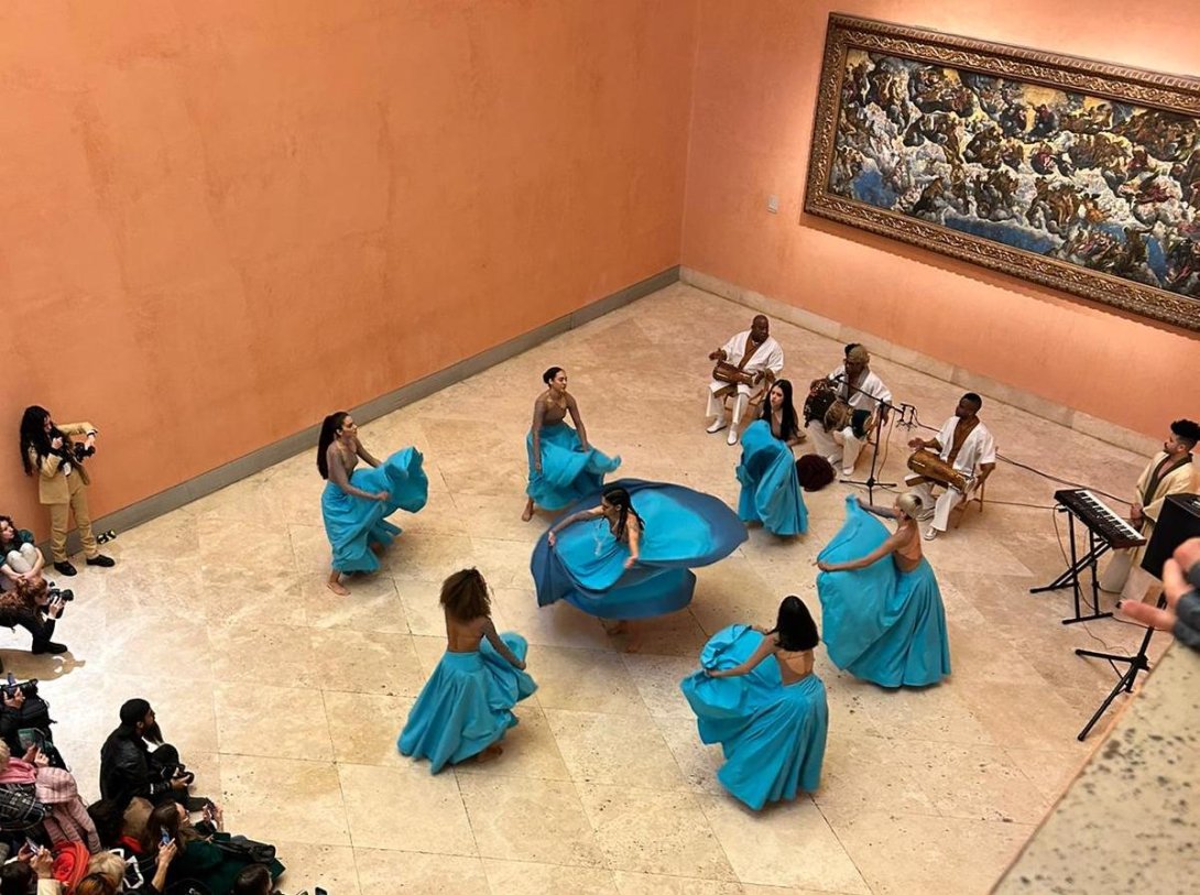 “Volver a Nacer”, una performance de la artista cubana Alejandra Glez ...